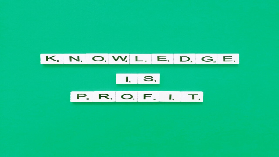 How Turn Your Knowledge Into A Business with Thinkific